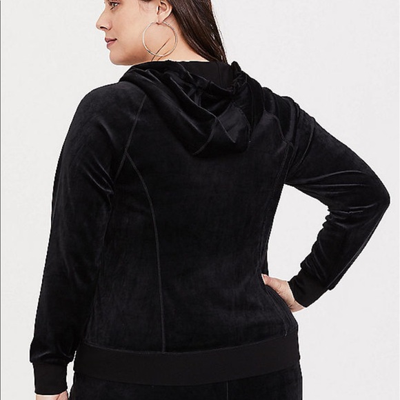 torrid | Pants & Jumpsuits | Nwt Torrid Black Velour Jogger Suit Zip ...